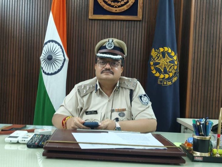 Rewa's new DIG took charge | रीवा पहुंचे नवागत डीआईजी, जिम्मेदारी संभाली: हेमन्त सिंह बोले ...