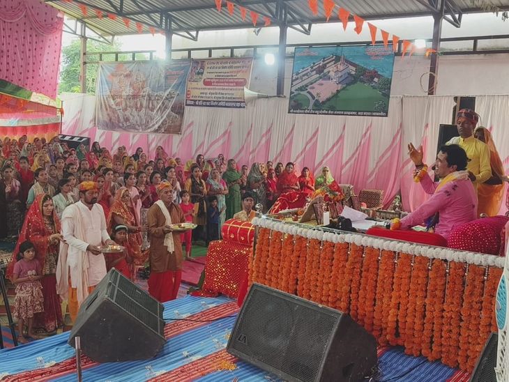 The story of Ajamil and Prahlad in Shrimad Bhagwat Katha | श्रीमद् ...