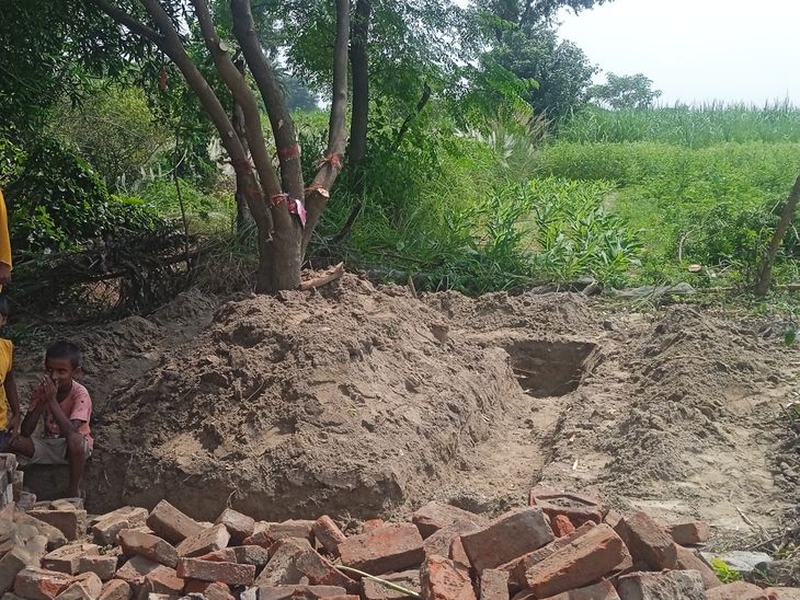 Construction of Kali temple in Shuklanpurva of Gonda | गोंडा के ...