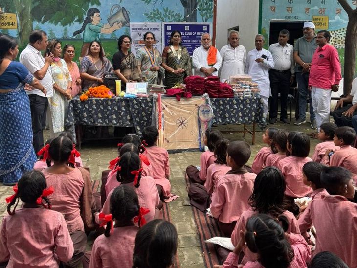 Inner Wheel Club Meerut distributed copy-bags to the children | इनर ...
