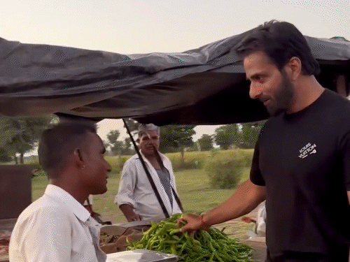 Sonu Sood VS Gutkha; Farmer Viral Video | Jodhpur Movie Shooting ...