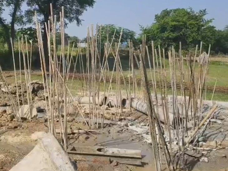105 feet high Ashoka Pillar being built in Kannauj