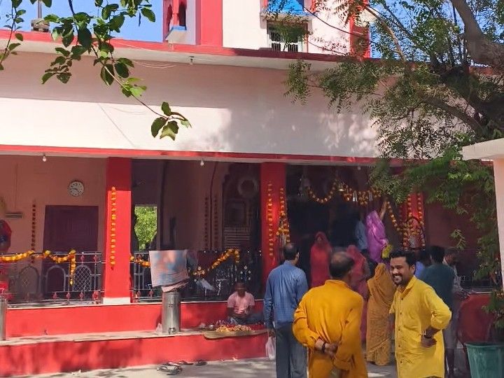 The famous Marhi Mata Temple in Aaliya | ऐलिया का प्रसिद्ध मरही माता ...
