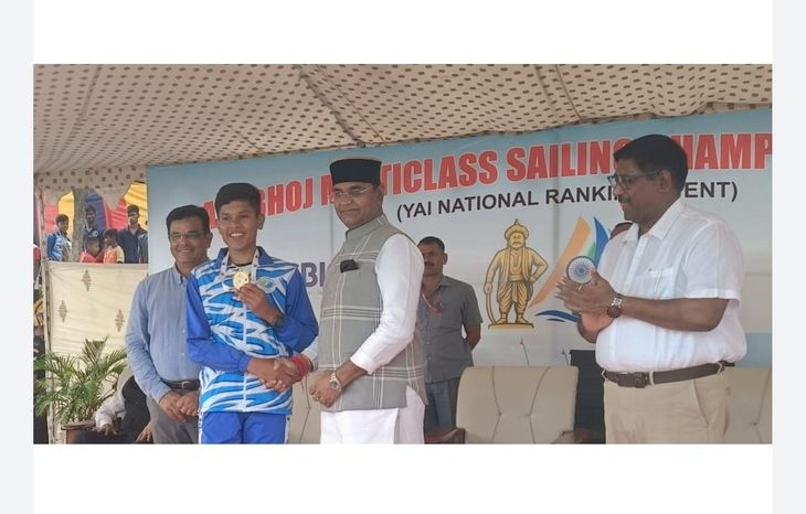 Rajveer of Karanwas won the gold medal in the sailing championship ...