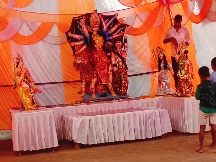 Durga Puja organized in Jigna Panchayat | जिगना पंचायत में दुर्गा पूजा ...