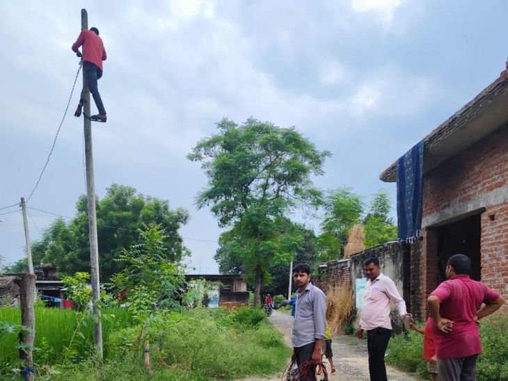 Street lights installed in the villages of Wazirganj