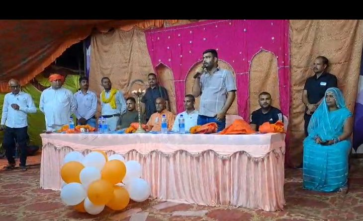 Zilla Parishad member inaugurated Ramlila stage in Odar. | ओदार में ...