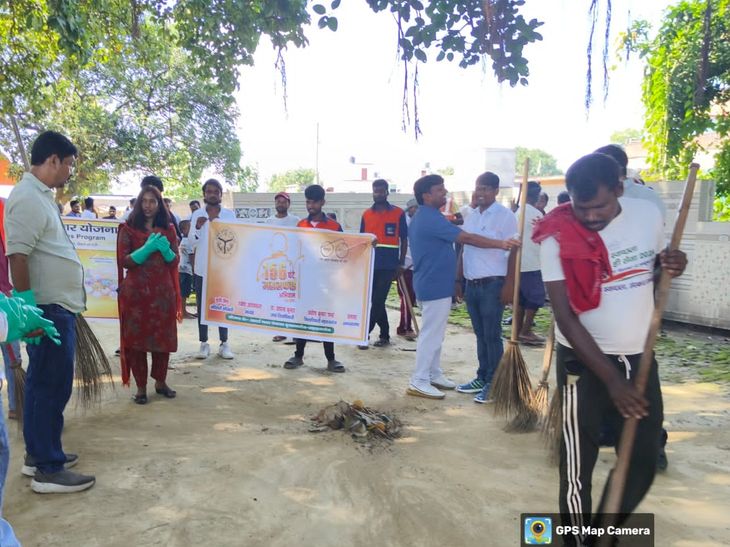 156 hours of voluntary work in the cleanliness drive