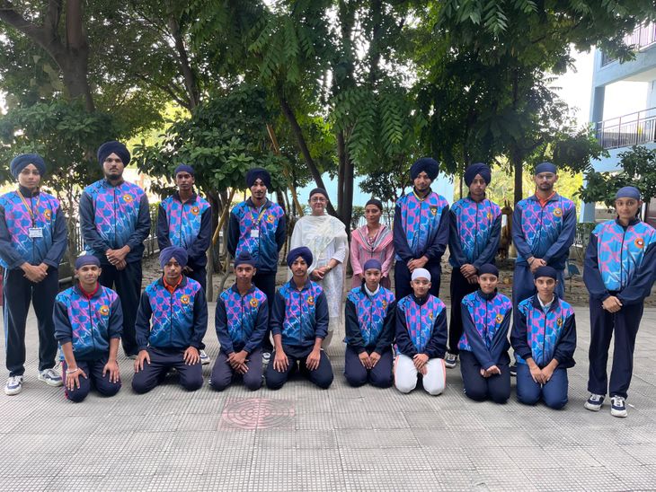 In the under-17 category, Hannah won gold in the 100 and 200m. | अंडर ...