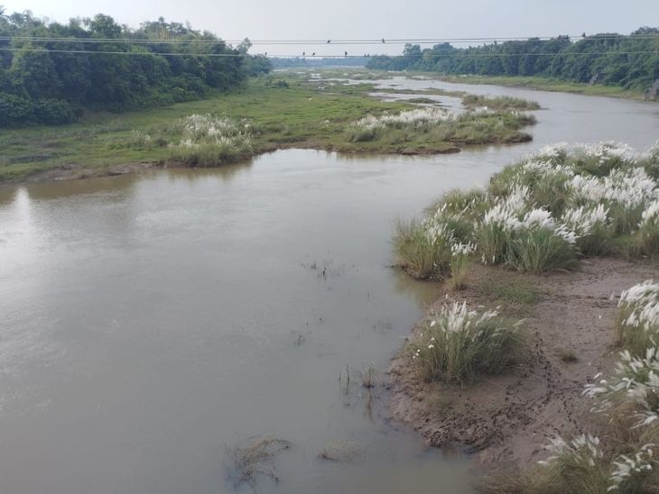 Auction of seven sand ghats in Pakur