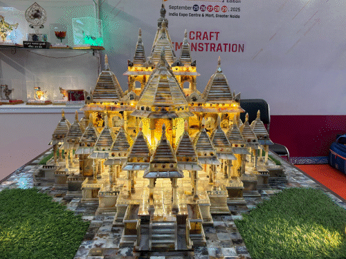 Ram Mandir Shajar Stone Temple Design; Ken River | Banda | 70 किलो शजर ...