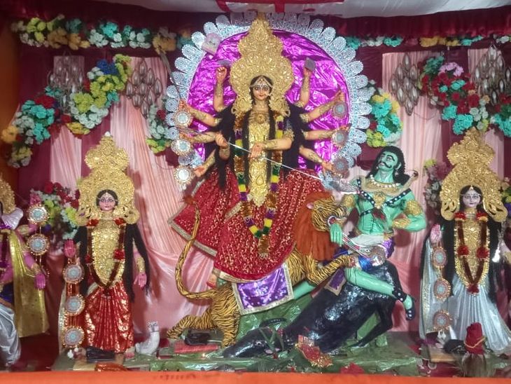 The doors of Maa Durga temple opened in Narpatganj