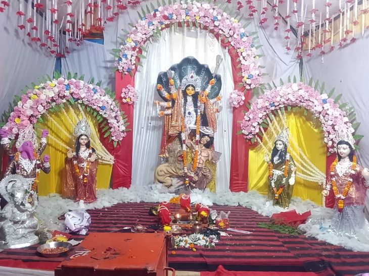 Devi Jagran in Amoi's school
