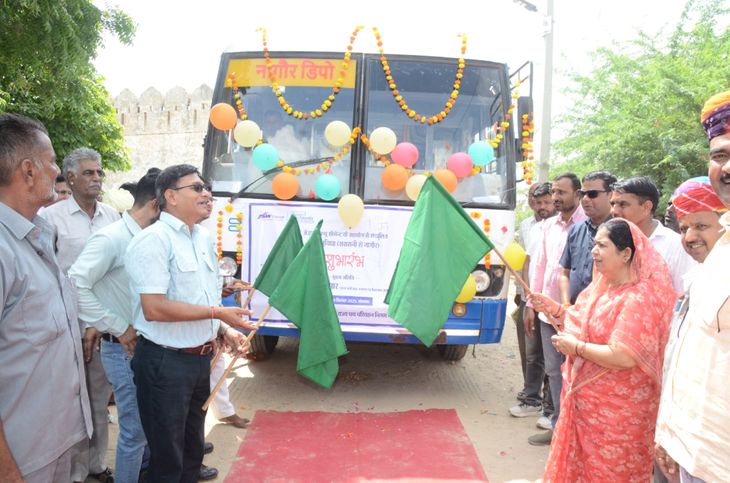 JSW Cement launches first bus service to Sarasani village | जेएसडब्ल्यू ...