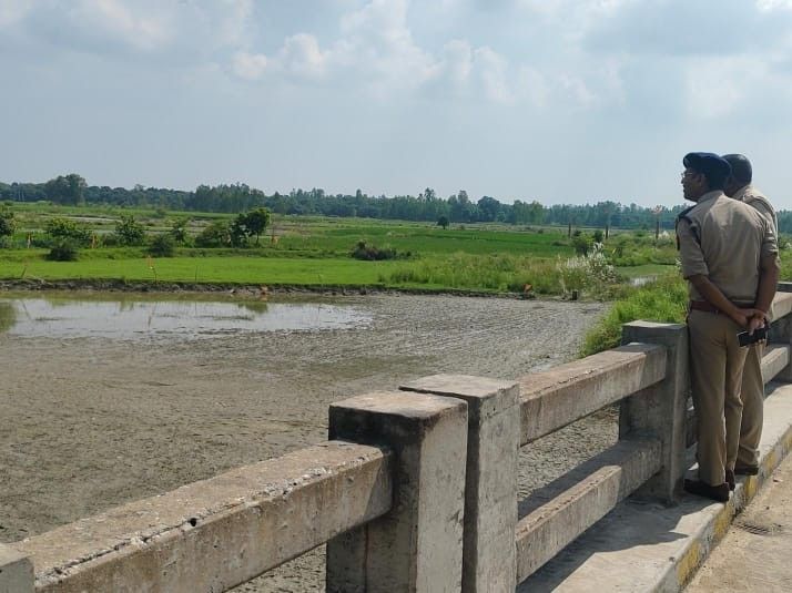 Hasanganj Circle Officer inspected the idol immersion preparations ...
