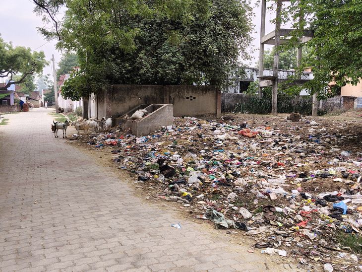 Garbage heap near Lalmata Temple