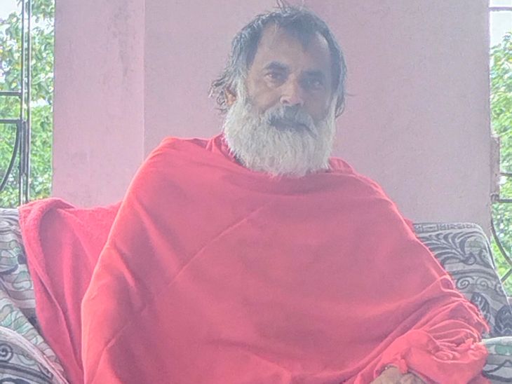Arrival of Saint Narada Maharaj at Gagaha Ashram