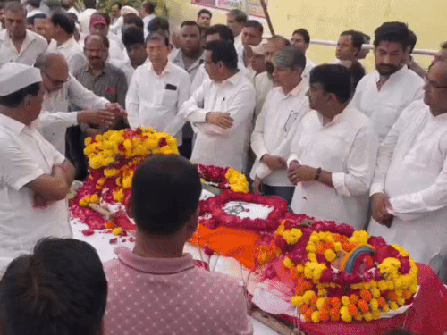 Rajasthan Congress Leader Funeral Photos; Bharat Singh Kundanpur ...