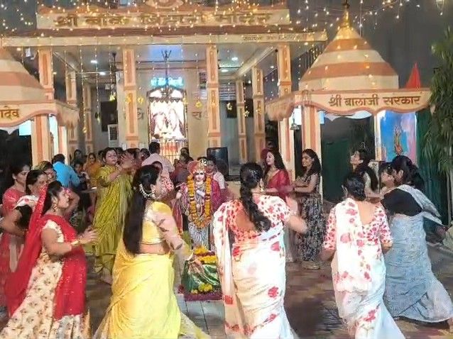 Autumn Festival at Banke Bihari Temple, Khargone | खरगोन के बांके ...