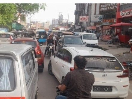 The problem of traffic jam in Jwalaganj of Fatehpur