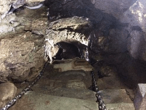 Patal Bhuvaneshwar Cave Reopens for Tourists After Monsoon Closure ...
