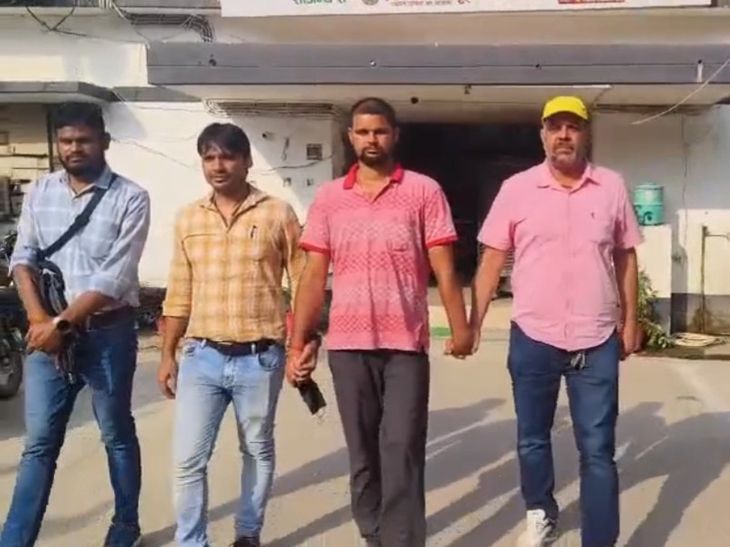 Closure report in the case of Sumit, who has a reward of Rs 2 lakh