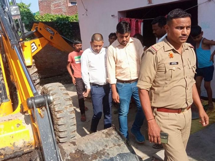 Construction of drain begins in Dariya Niwada, Kanpur | कानपुर के दरिया ...