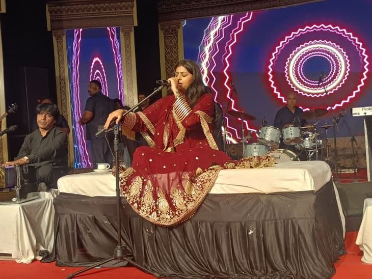 Jyoti Nooran performed at Deva Mela