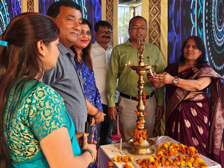 Deva Mela concludes, school children give presentations