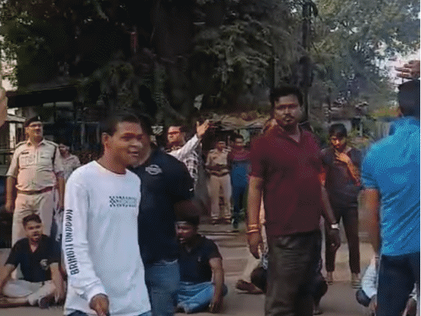 Slogans echoed outside the police station: 'Police, your hooliganism ...