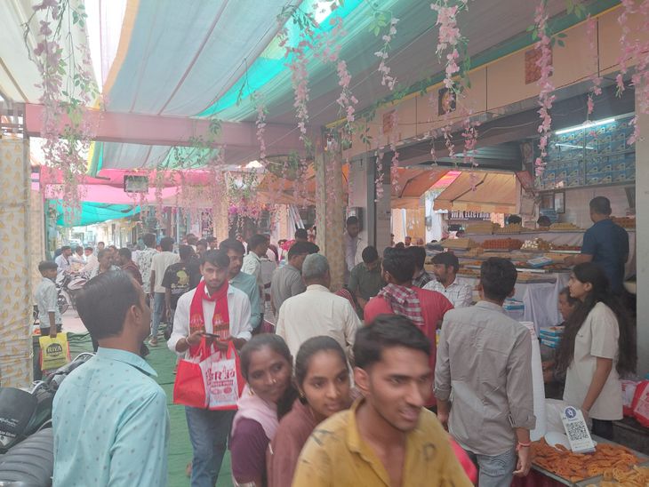 Preparations for the five-day 'Deepak Utsav Paru' in Asind | आसींद में ...