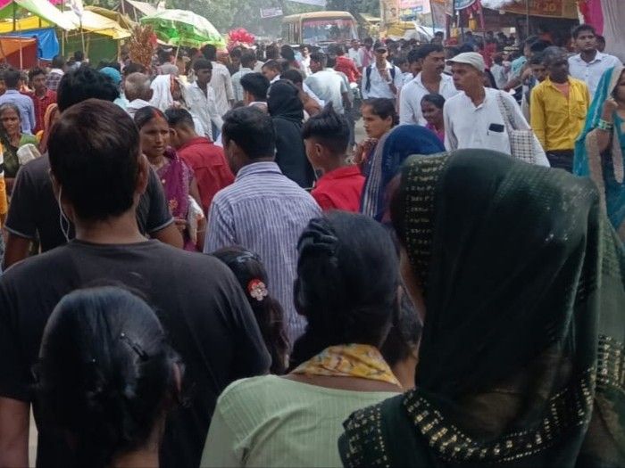 Peace disturbed at Imli village fair, police force demanded | इमली गांव ...