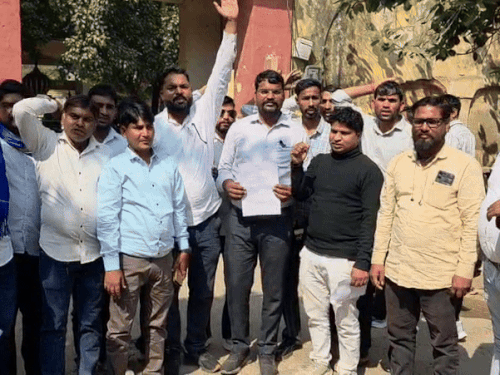Protest outside Kotwali police station after controversial post