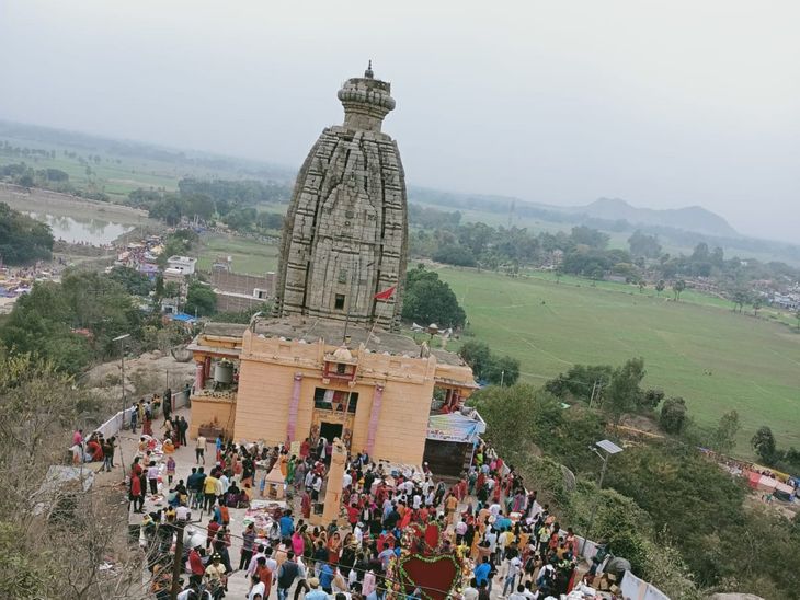 The Umga Sun Temple in Aurangabad is dedicated to the setting sun.