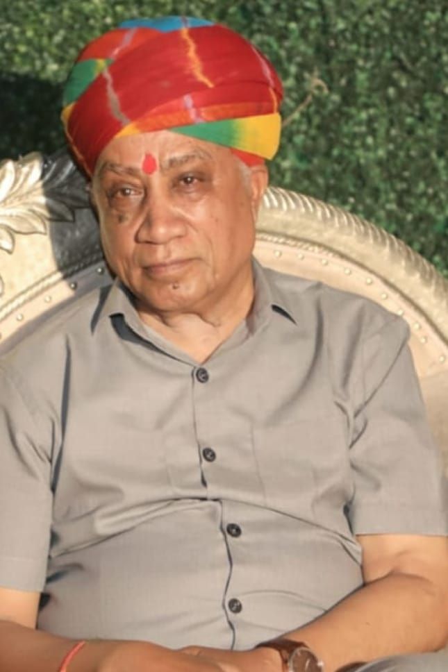 Social worker Paliwal passes away, citizens attend his last rites ...