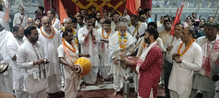 The last morning procession of Kartik month is on the 1st, with kirtans ...