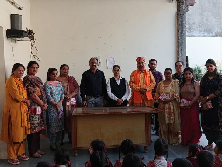The body of mother cow is a moving temple: Pandit Avan | गौमाता जी का ...