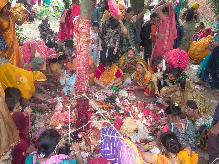Women followed tradition on Ram Navami in Bateshwar | बटेश्वर में ...