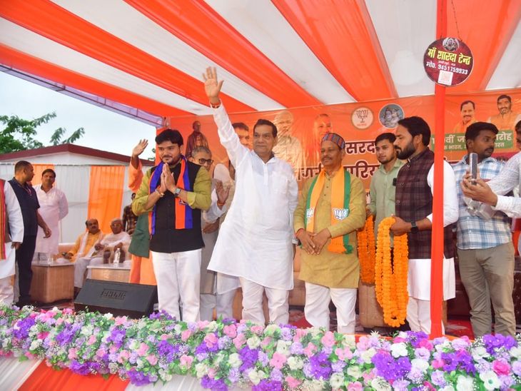Minister AK Sharma inaugurated and laid the foundation stone of 55 ...