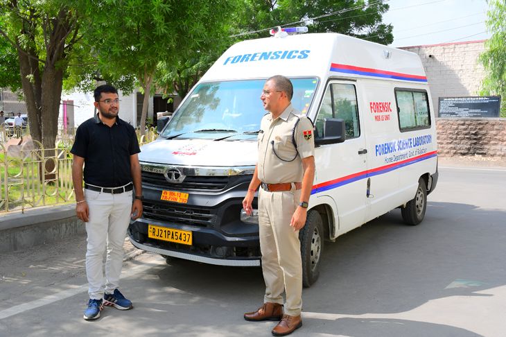 Barmer police gets mobile forensic lab van, 14 types of tests can be ...