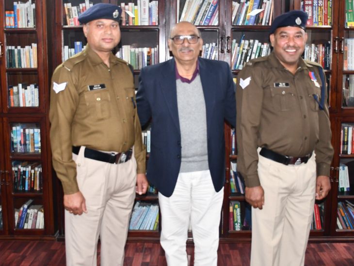 Two jawans promoted at Ranikhet SSB headquarters | रानीखेत एसएसबी ...