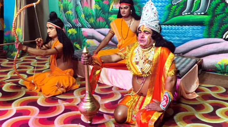 The scene of the meeting of Sabari and Ram was staged. | सबरी-राम मिलन ...