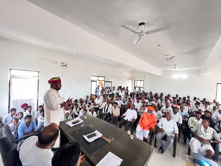 BJP's voter revision workshop in Lasadia | लसाड़िया में भाजपा की मतदाता ...