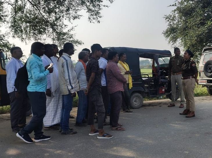 262 vehicles challaned in Chandauli | चंदौली में 262 वाहनों का चालान ...