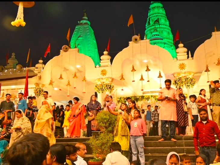 Special puja on Kartik Purnima at Balaji Temple in Kanpur | कानपुर के ...