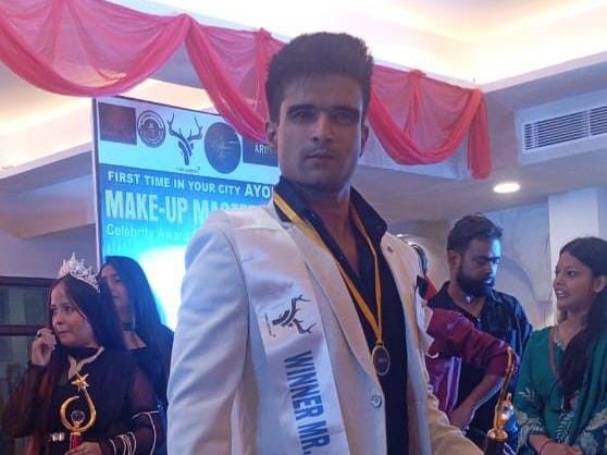 Adnan Khan won the title of 'Mr. Iconic Face of India'