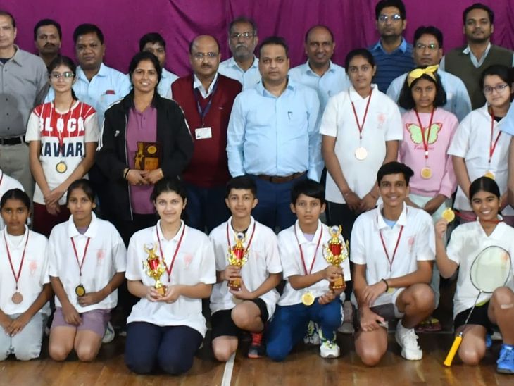 Players showcased their skills in the badminton competition held in ...