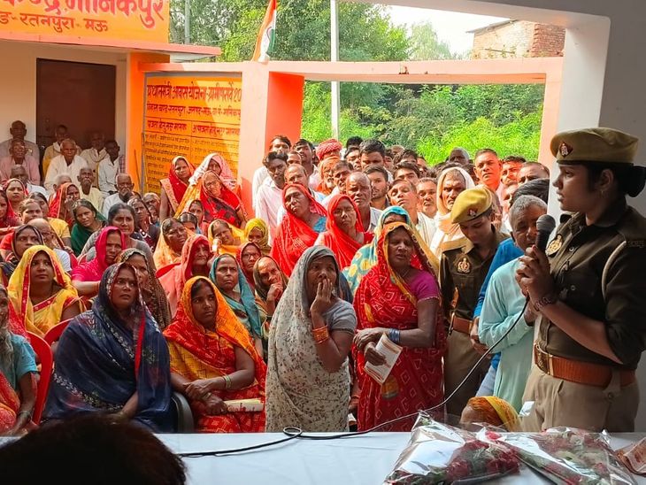 DM organized village Chaupal in Manikpur