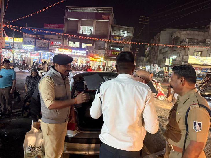 Police on alert in Dhamnod after Delhi blast