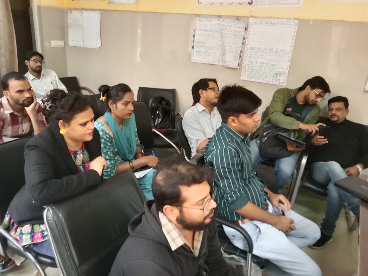 Data training organized at CMO office, Mathura